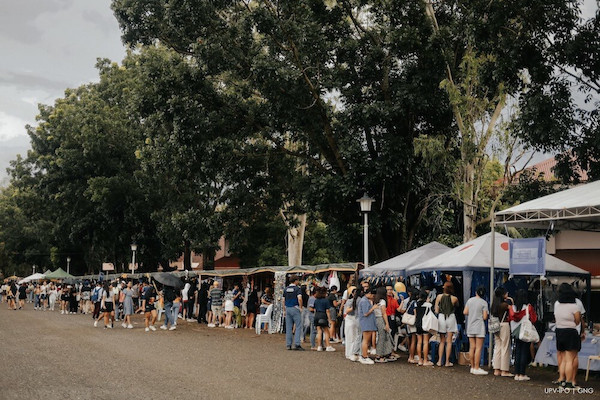 Students join the 76th Year of UP Presence in Iloilo celebration ...