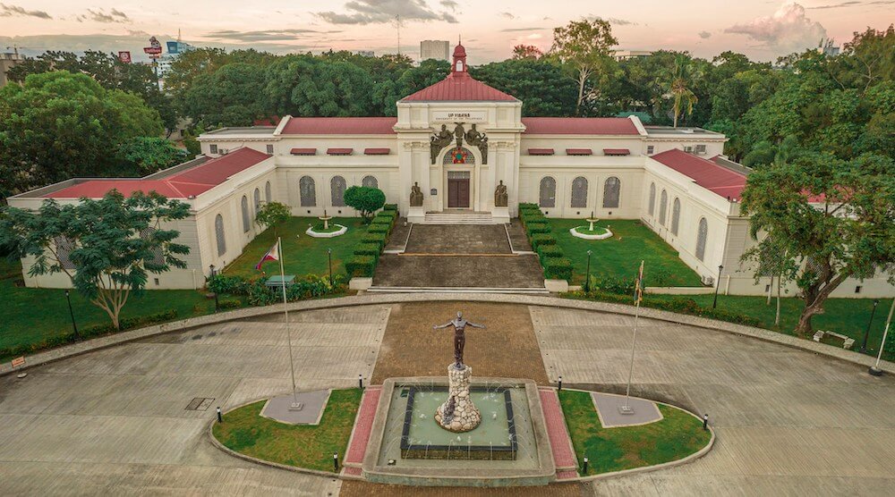 Sen. Cayetano facilitates release of funding for UPV projects